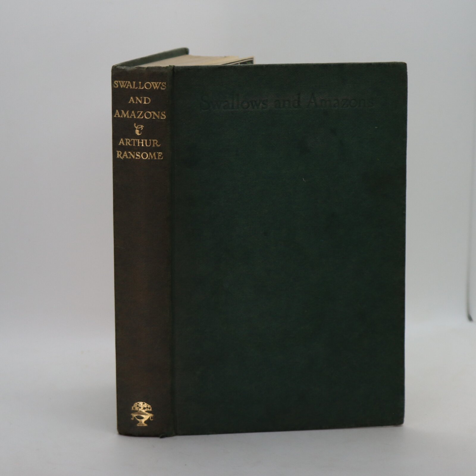 Swallows and Amazons. - Frost Books and Artifacts Limited